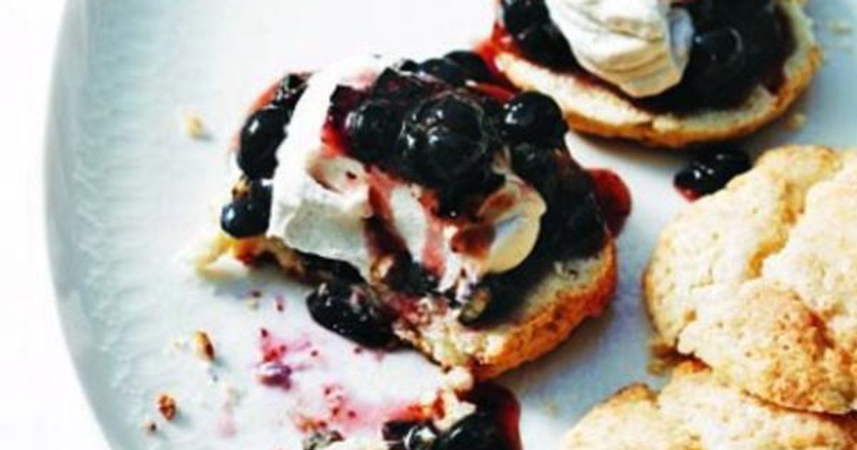 Blueberry shortcake recipe - Chatelaine