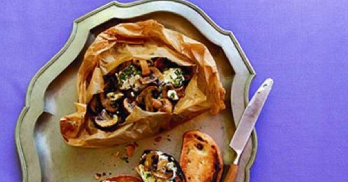 Packet-baked mushrooms with thyme recipe - Chatelaine