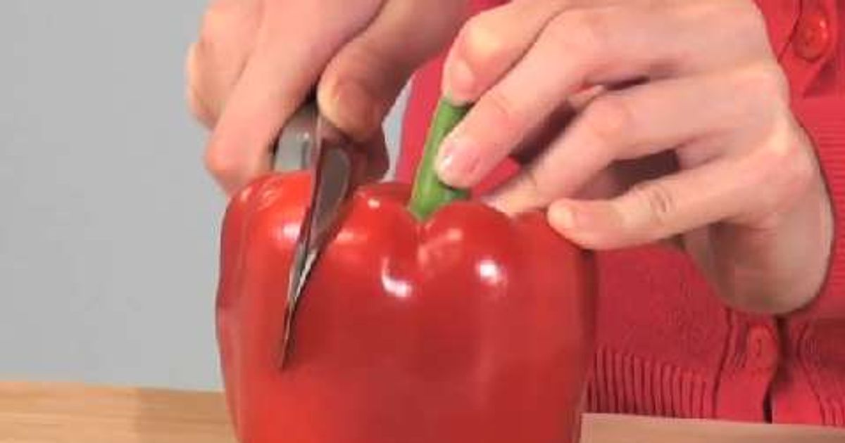 How to core a bell pepper - Chatelaine
