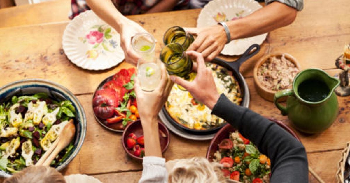 Eight tips for making a memorable toast - Chatelaine
