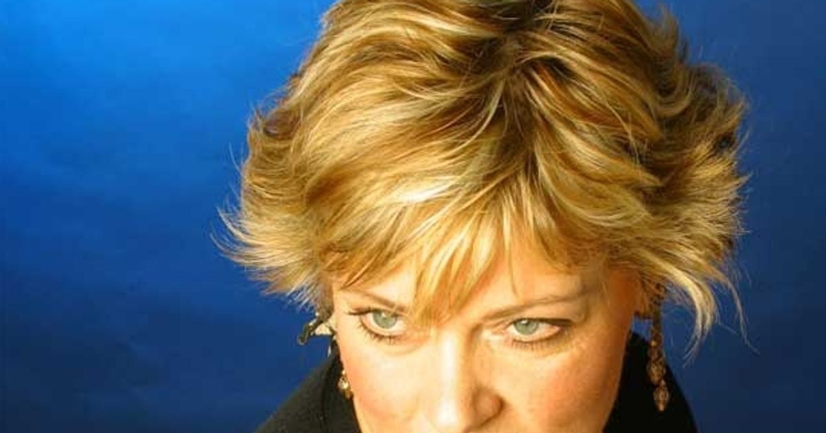 Summer reading: Best-selling author Jane Johnson's top three beach ...