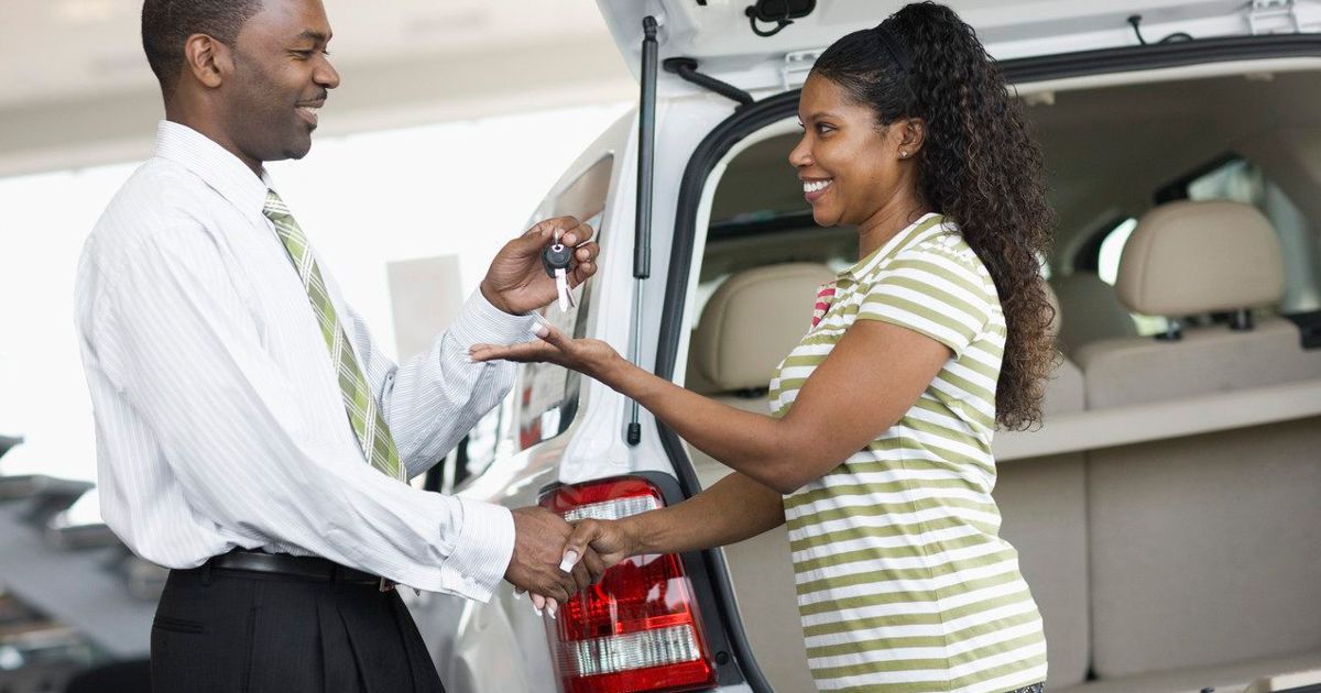 How to charm your way to a better deal - Chatelaine