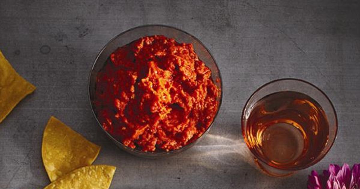 Homemade spicy salsa recipe - Chatelaine