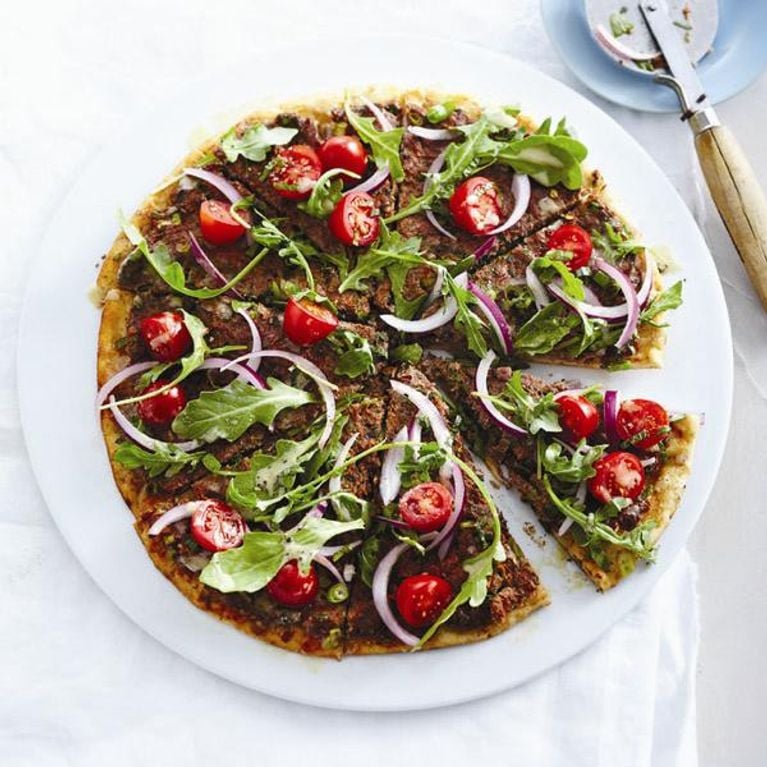 Middle Eastern lamb pizza recipe - Chatelaine