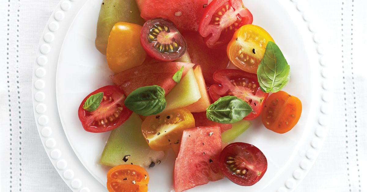 Crisp Melon And Tomato Salad Recipe - Chatelaine