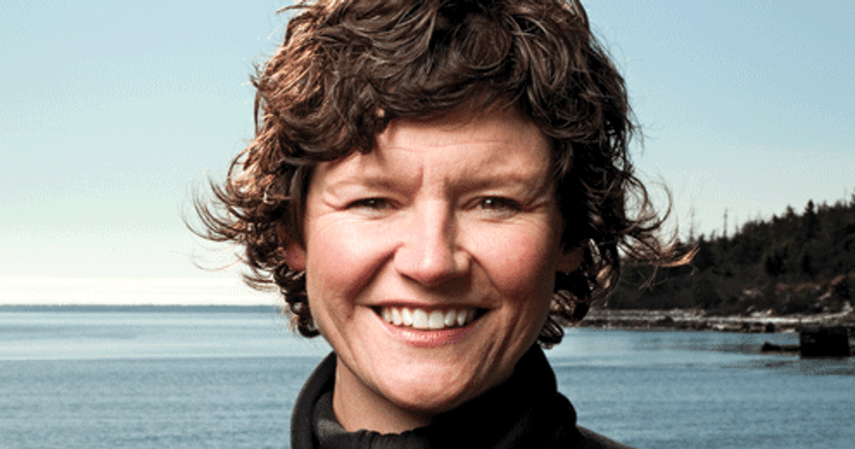 Interview with MP Megan Leslie on women in Parliament - Chatelaine