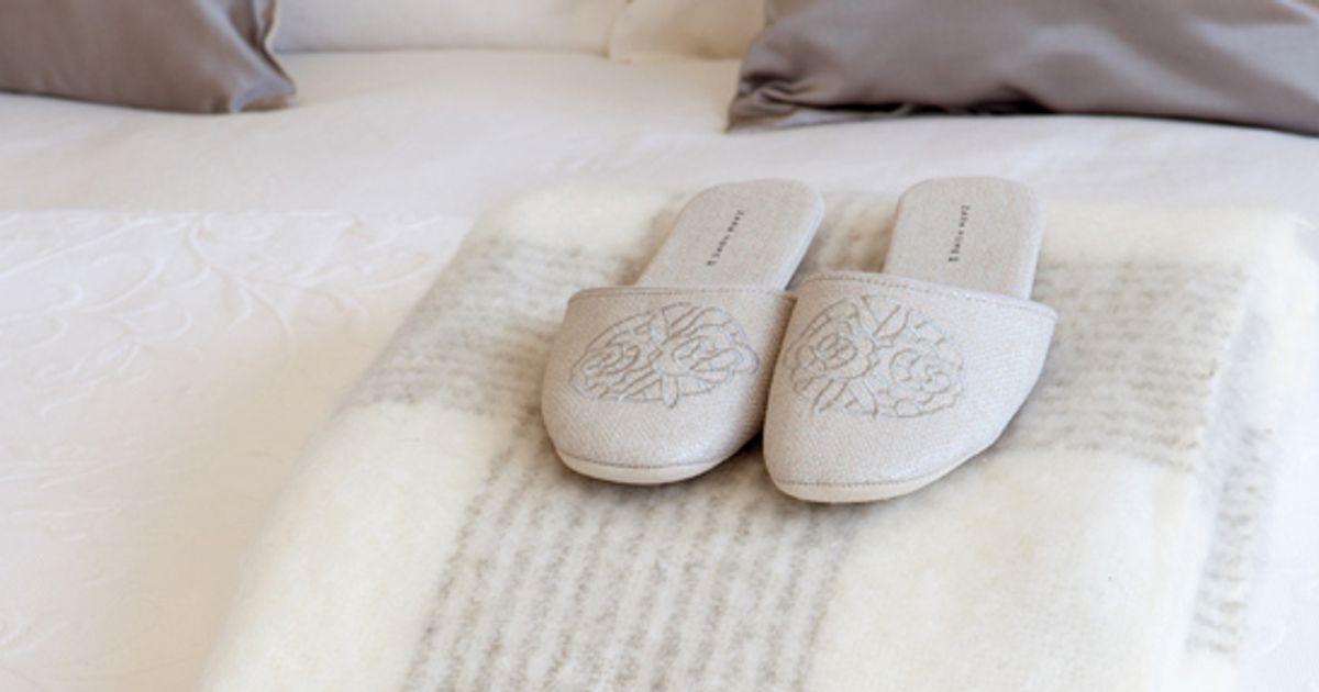 11 cozy fall throws to snuggle up with - Chatelaine