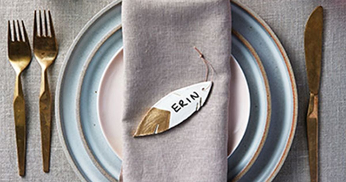The ultimate holiday table setting cheat sheet - Chatelaine