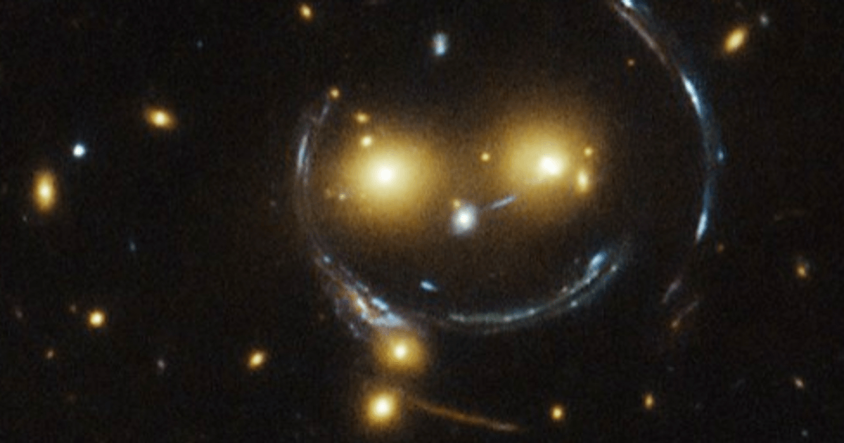 Today's pairing: Hubble's space smile + open-faced sandwich - Chatelaine