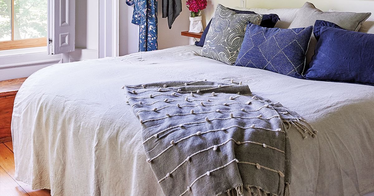 6 Most Important Things You Need To Create A Sleep-Friendly Bedroom ...