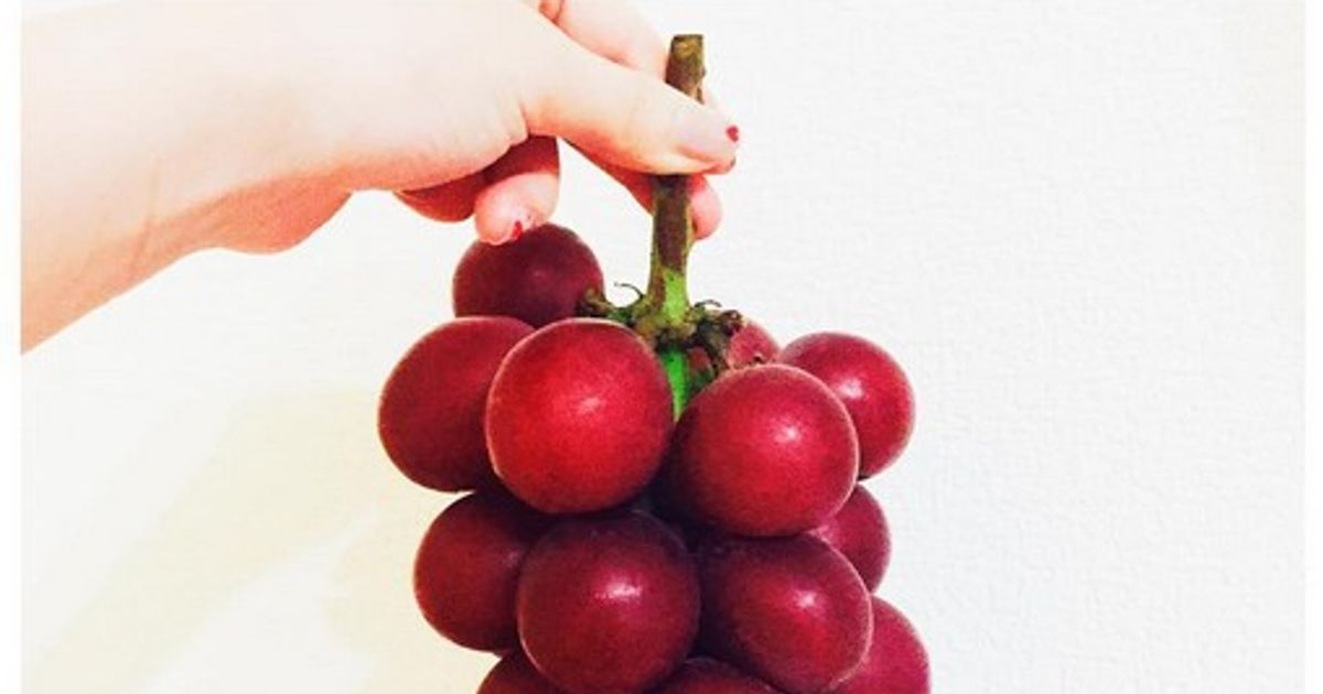 ruby roman grapes