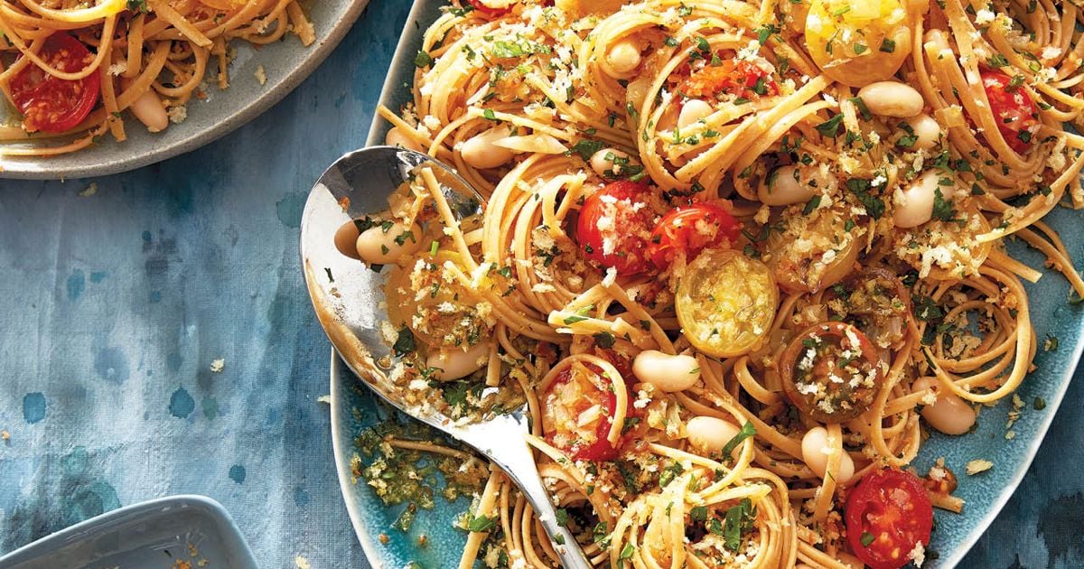 Tuscan White Bean And Tomato Pasta Recipe - Chatelaine