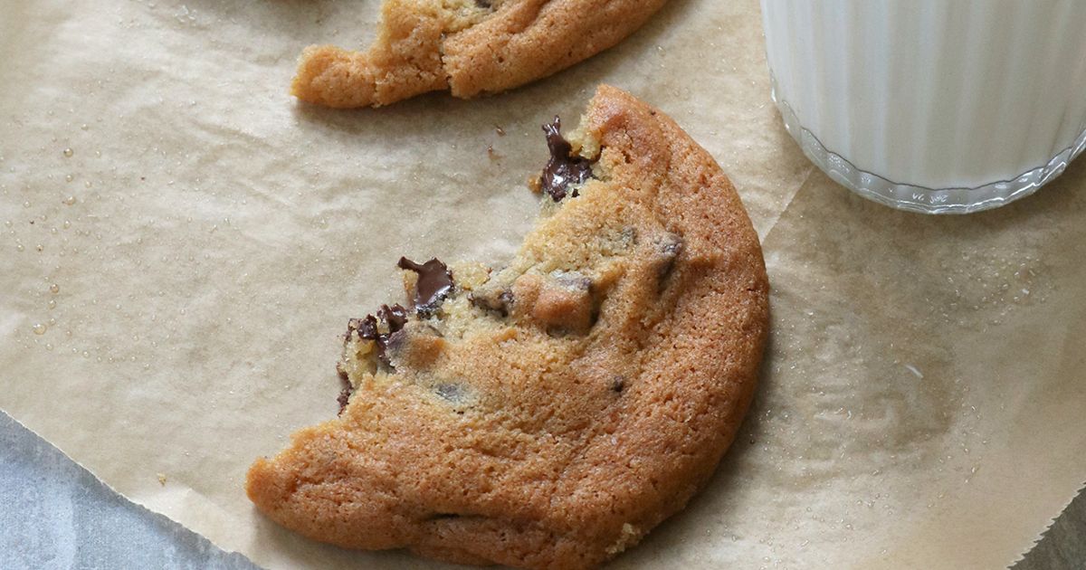 Becel Plant-Based Bricks Chocolate Chip Cookies - Chatelaine