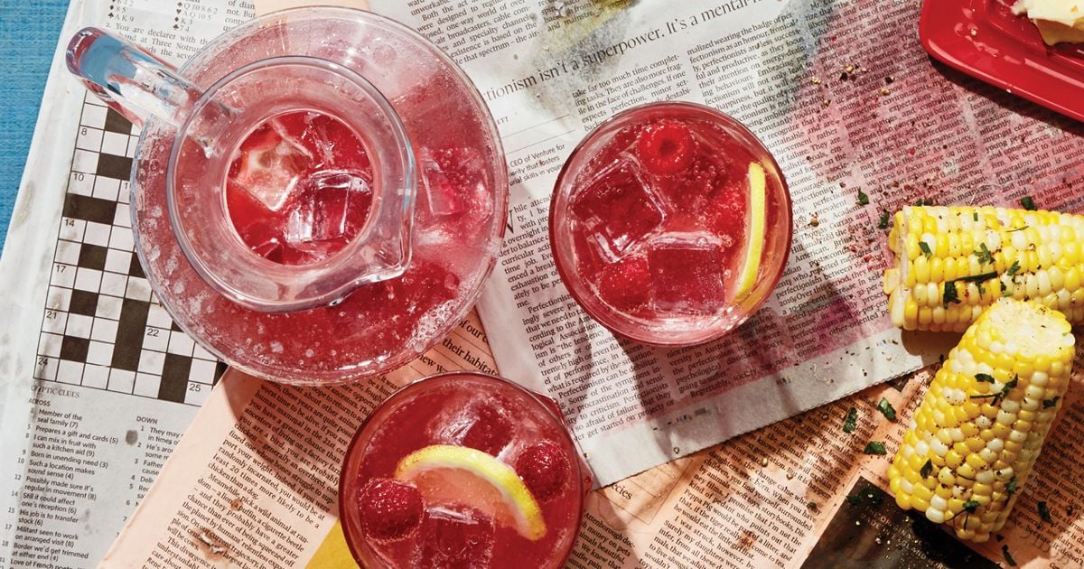 Raspberry Cordial Recipe - Chatelaine