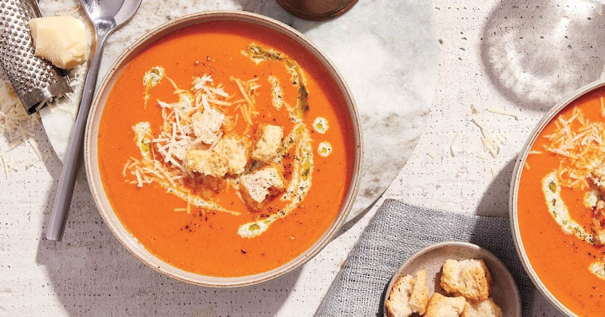 Roasted Red Pepper Soup Recipe - Chatelaine