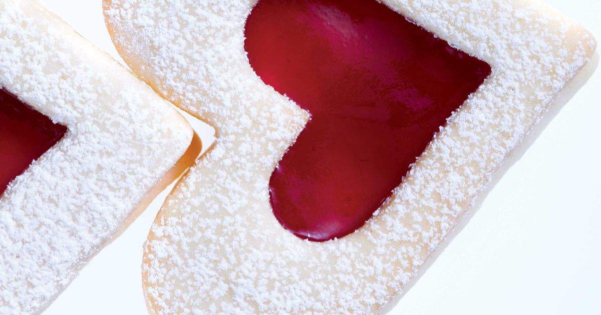 Raspberry Sugar Cookie Hearts recipe - Chatelaine