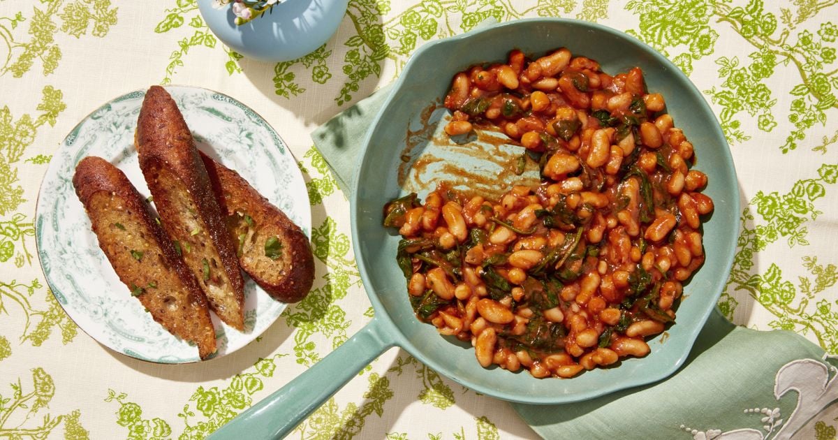 Harissa Baked Beans Recipe - Chatelaine