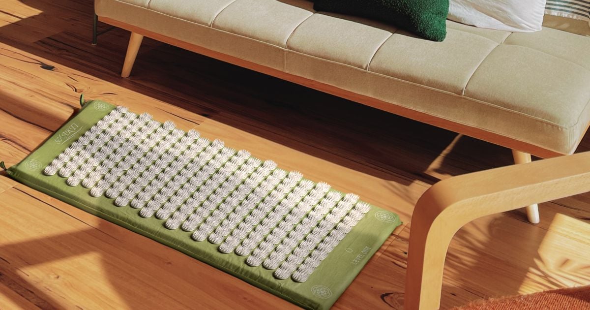 Do Acupressure Mats Really Have Health Benefits? - Chatelaine